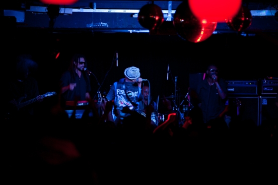Mira nuestras fotos de Fishbone en Chile - POTQ Magazine